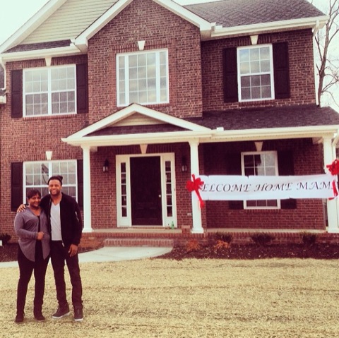 Randall Cobb Bought his Mom a House